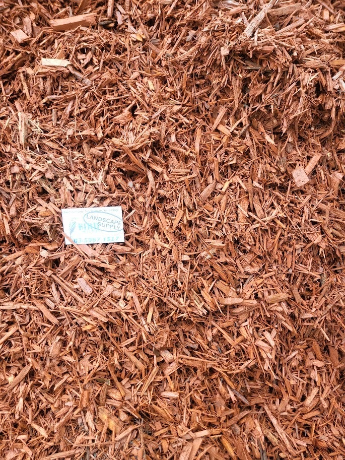 Mulch Red Chip | Bird in a Garden